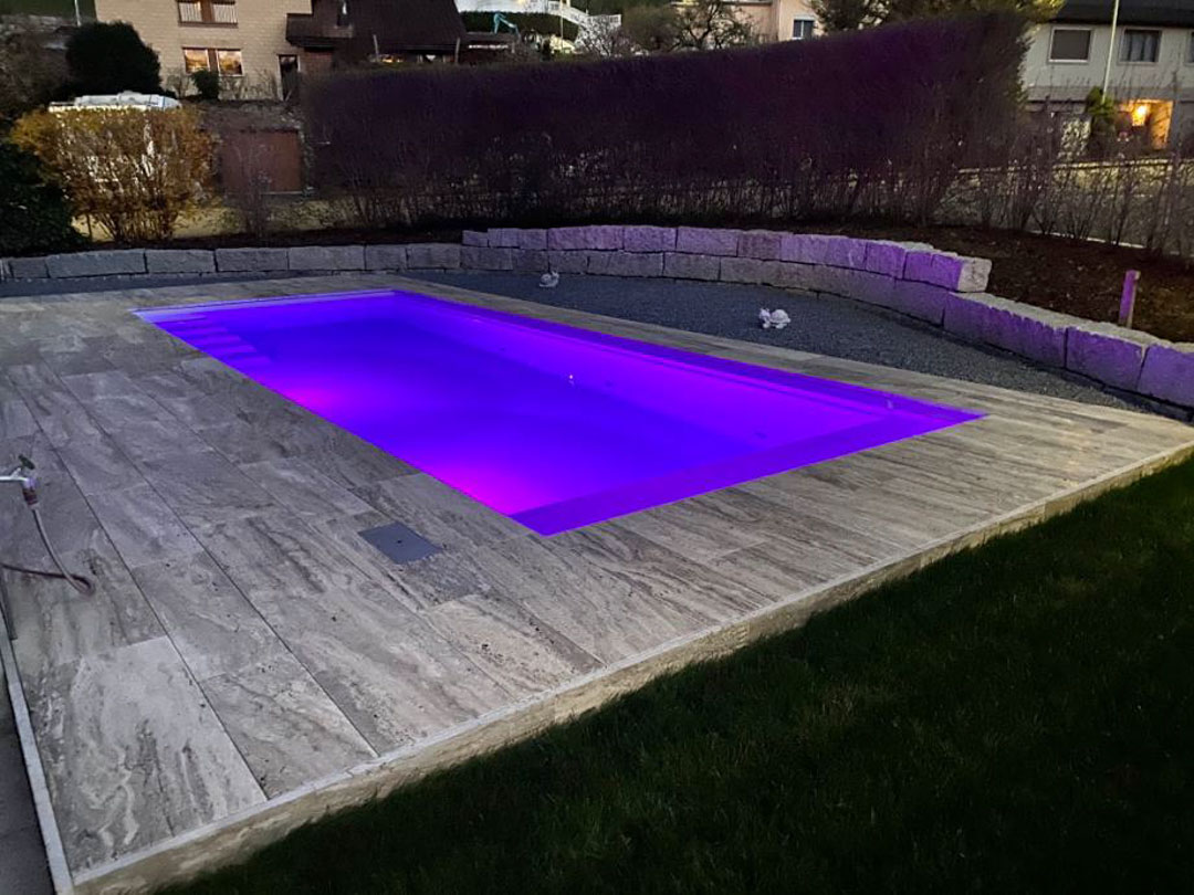 RIVIERA POOLS - POOLBAU MINDER | Swimmingpools, Schwimmbad Bau