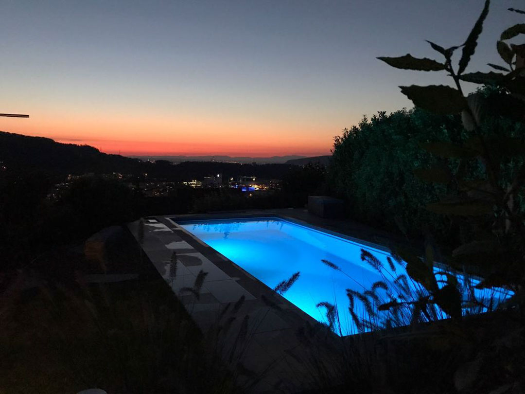 RIVIERA POOLS - POOLBAU MINDER | Swimmingpools, Schwimmbad Bau